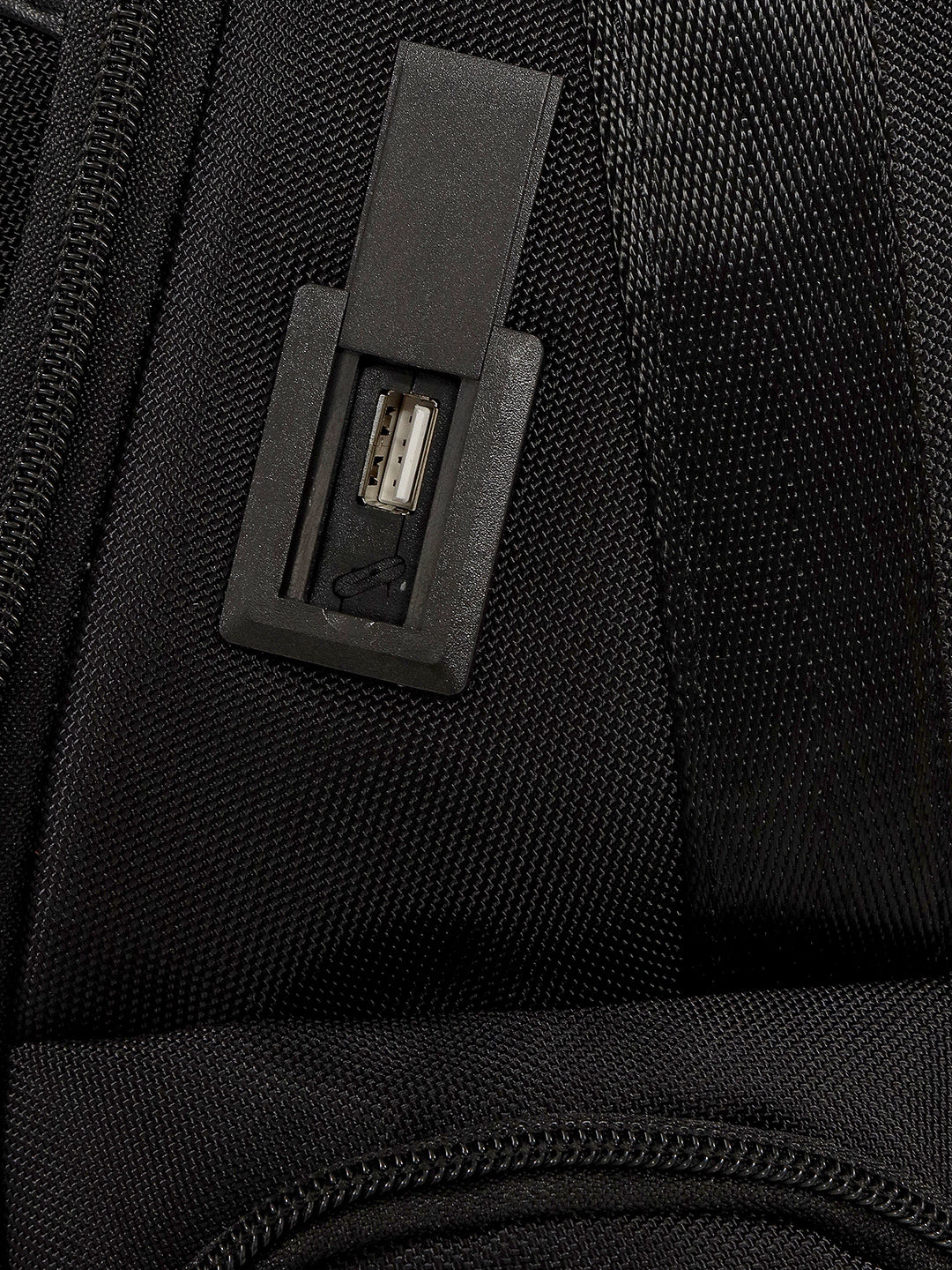 Argon 15.6 Laptop Backpack with USB Port, 29L | LBP144 – Swiss Military ...