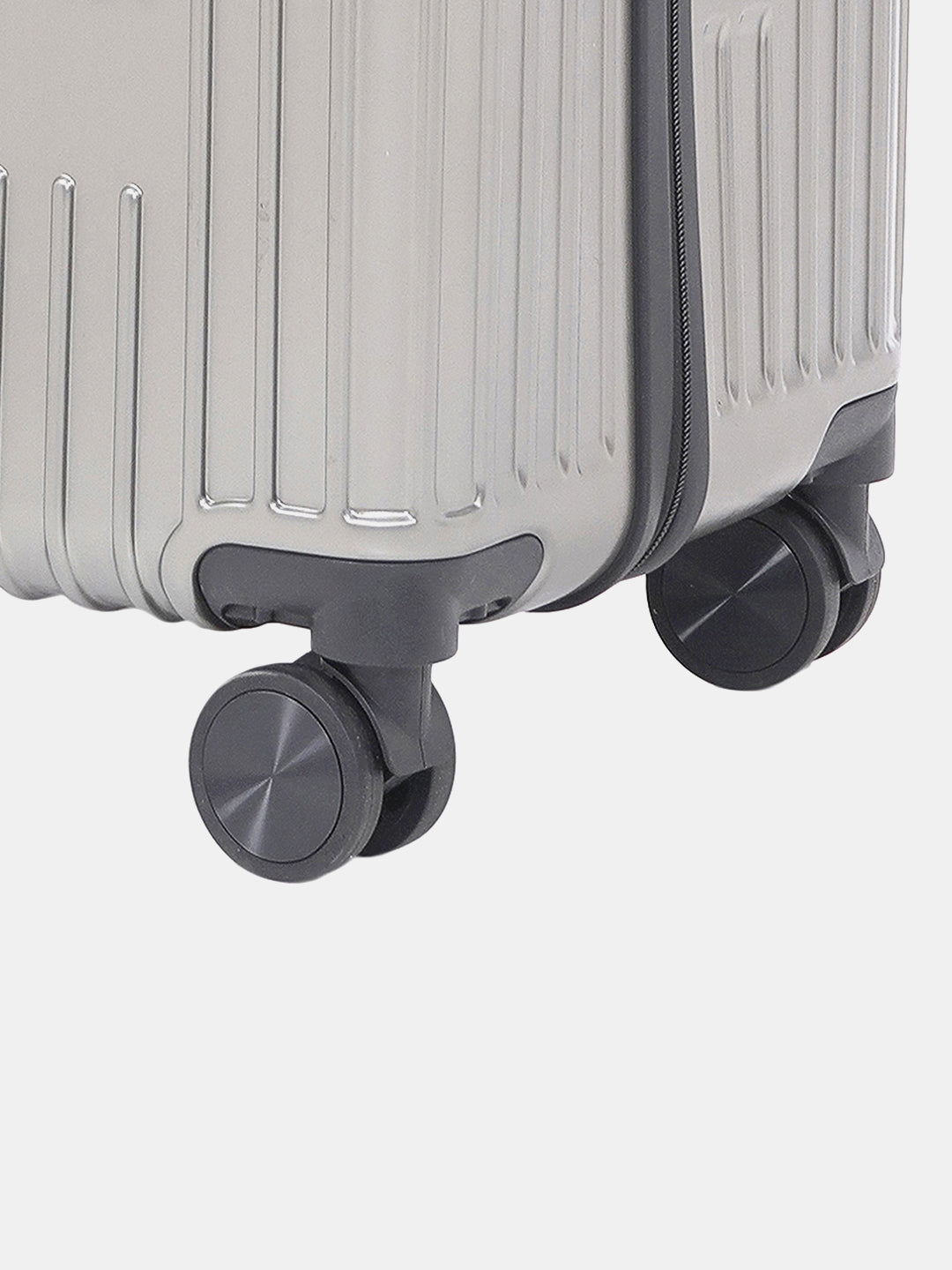 Cuboid Hard Trolley Luggage | Swiss Military India